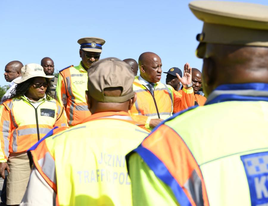 KZNONLINE: Your Government - at the click of a button. - Premier Ntuli ...